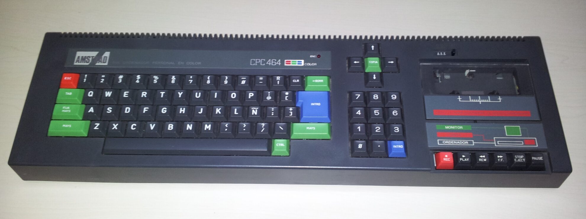 Mi Amstrad CPC 464 - inthenite.com